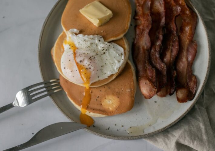 What Is A Light Breakfast? Get Started Right!